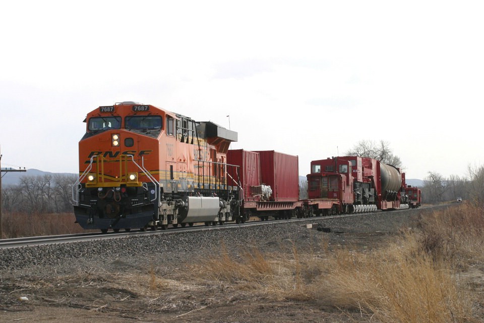 BNSF 7687